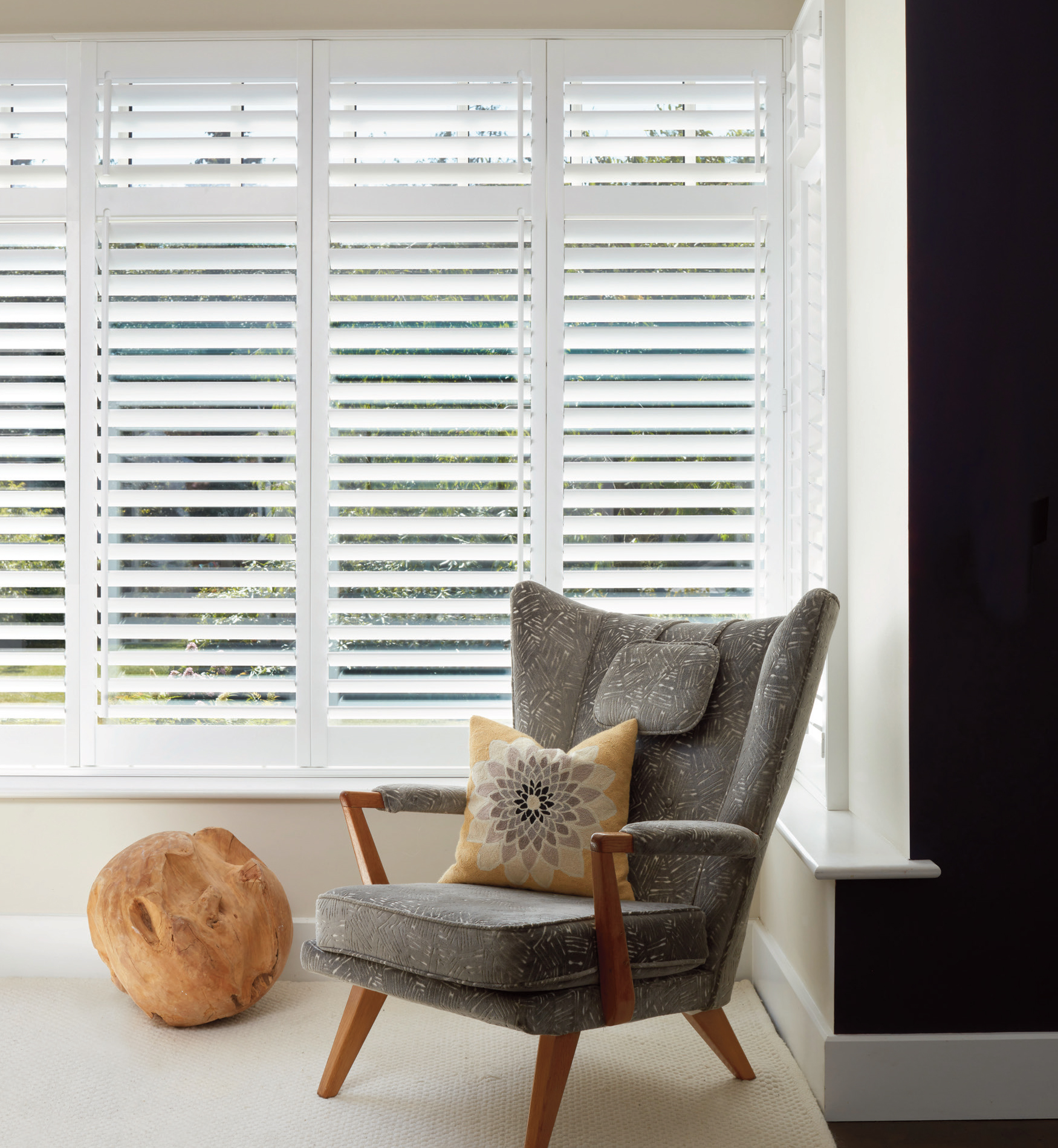Daisy Blinds - Bespoke Window Shutters & Blinds